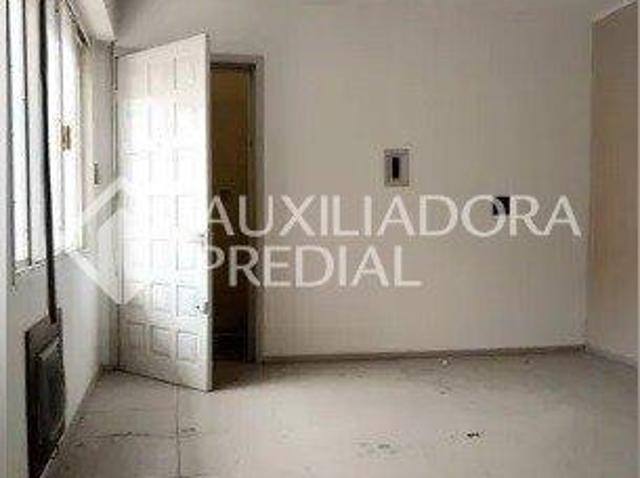 Apartamento térreo, 02 dormitórios