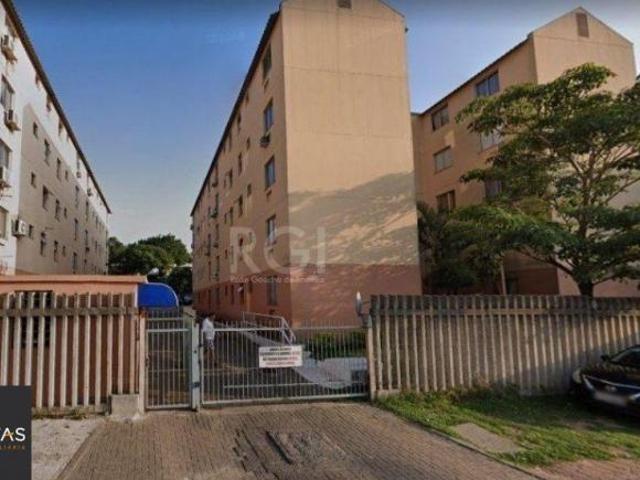 Apartamento térreo 2 dormitórios 1 vaga no Bairro Mário Quintana Porto Alegre