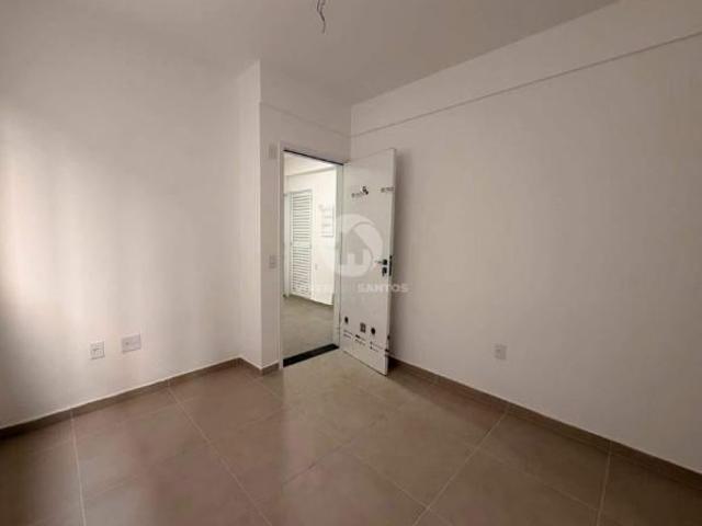 Apartamento Térreo 2 Dormitórios, Elevador e Churrasqueira no Macuco Santos SP