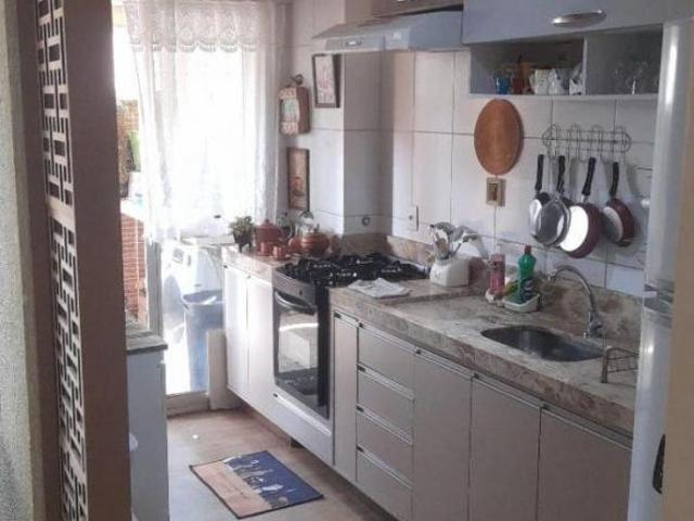 Apartamento térreo 2 Qts c/ suíte reformado e planejado c/quintal Setor Total Ville DF