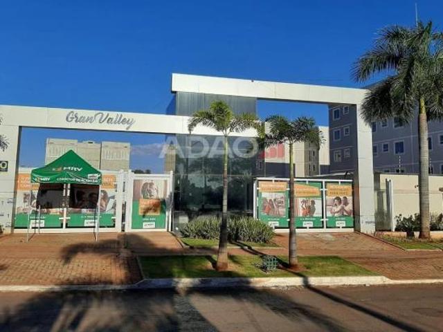 Apartamento Térreo 2 quartos com área privativa Gran Valley Apartamento com 2 Quarto s por R$ 300