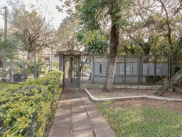 Apartamento Térreo 2 quartos 1 vaga na Rua Dolores Duran, Lomba do Pinheiro