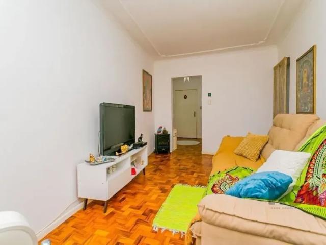 Apartamento térreo 67m² 2 dormitórios e 1 vaga no bairro Higienópolis
