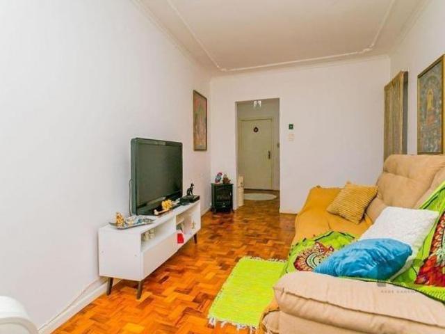 Apartamento térreo 67m² 2 dormitórios e 1 vaga no bairro Higienópolis
