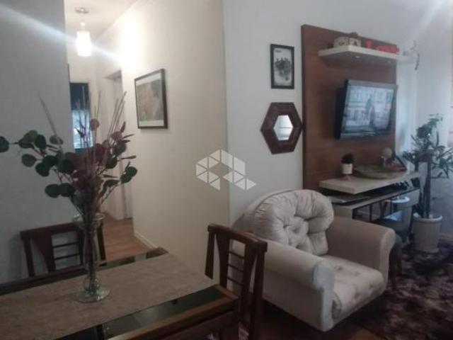 Apartamento Térreo c/ 02 Dormitórios e vaga de Garagem Zona Sul Porto Alegre