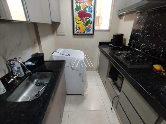 Apartamento térreo com área privativa no Morro do Engenho em Itaúna/MG