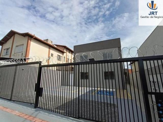 Apartamento térreo com área privativa a venda no bairro Nacional, Contagem