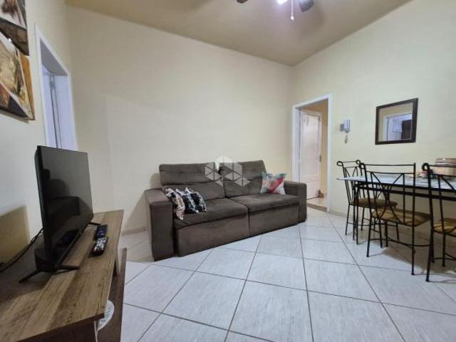 Apartamento Térreo com Dois Pátios Conforto, Praticidade e Localização Imbatível!