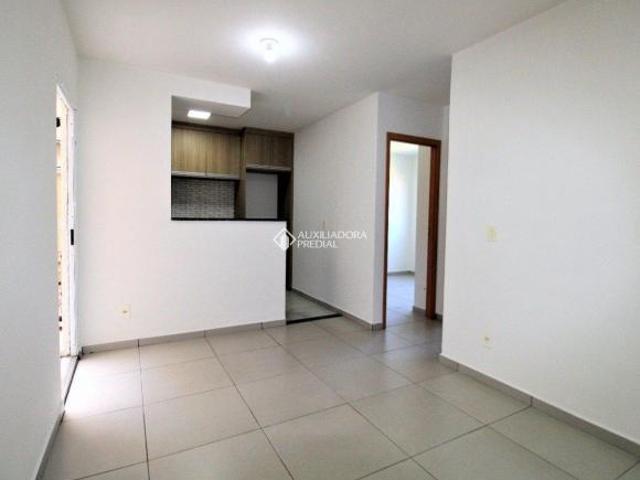 APARTAMENTO TÉRREO COM PÁTIO PRIVATIVO