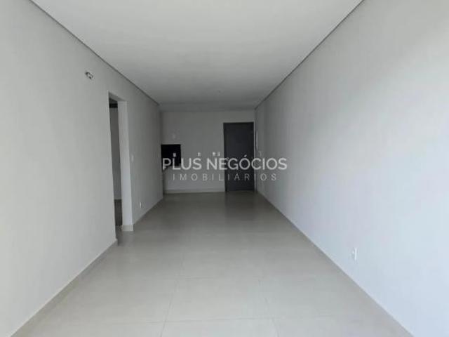 Apartamento Térreo com Quintal no Residencial The Lux Sorocaba 2 Dormitórios Suíte 85 m² Total