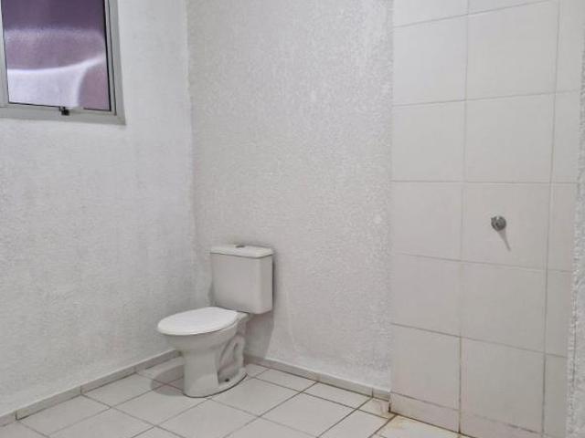 Apartamento térreo com 01 dormitório e uma vaga rotativa