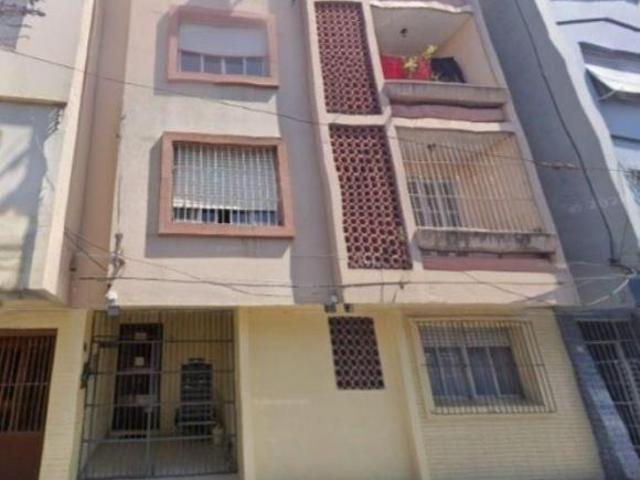 Apartamento térreo com 1 quarto no Bairro Santa Cecília/Bom Fim