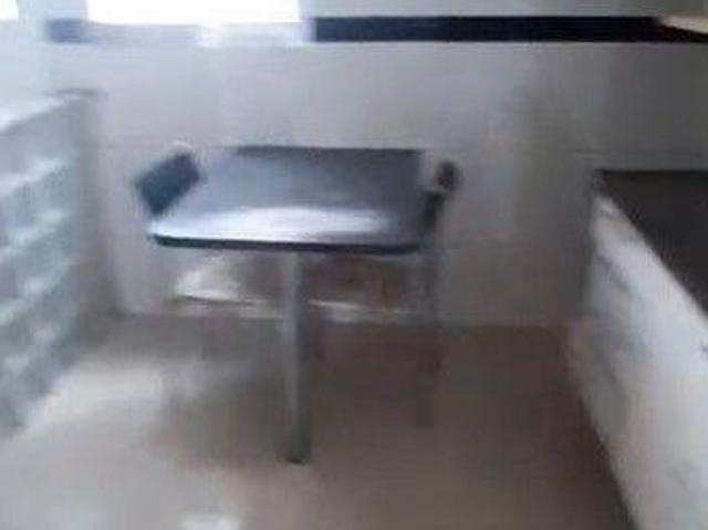 Apartamento térreo com 2 dormitórios bairro Camaquã