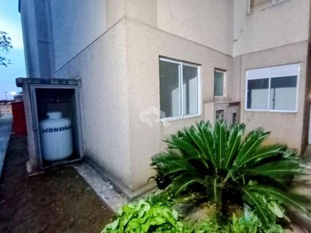 Apartamento térreo com 2 dormitórios na Av. AJ Renner em Canoas