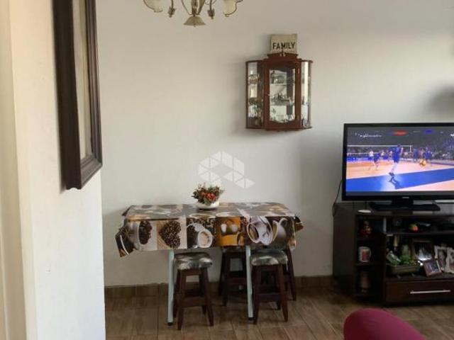 Apartamento térreo com 2 quartos Bairro Sarandi