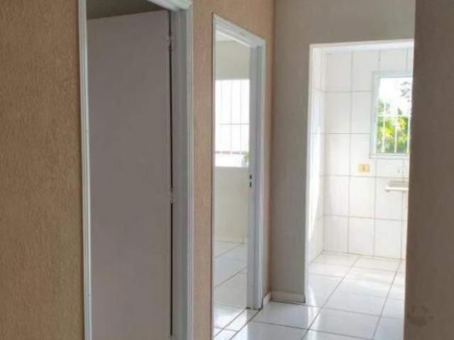 Apartamento térreo com 2 quartos e 1 vaga à venda no Condomínio Vida Nova I em Americana