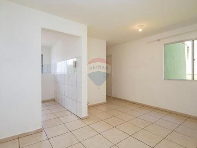 Apartamento Térreo com 2 quartos no Santa Cândida!