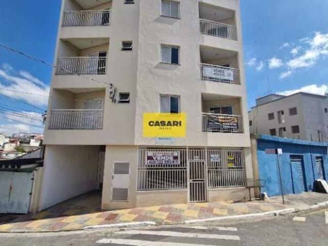 Apartamento Térreo com 3 Dormitórios 1 Suíte, 2 Vagas e Baixo Condomínio – Ótima Localização!
