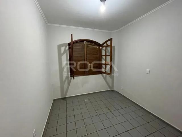 Apartamento térreo com 3 quartos no bairro Sumarézinho, em Ribeirão Preto