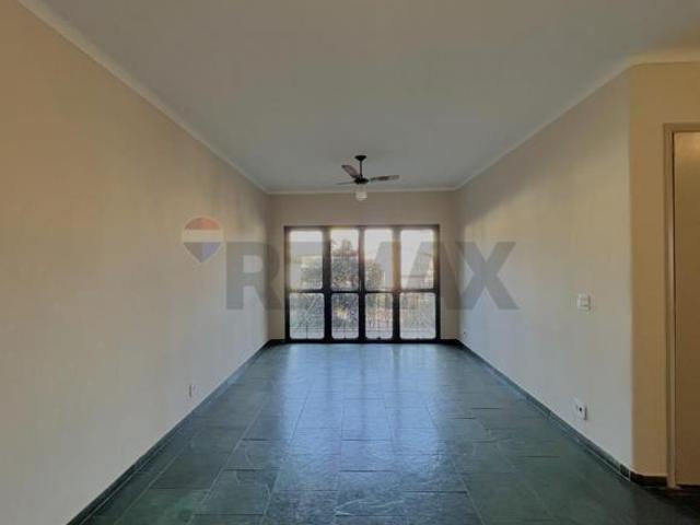 Apartamento térreo com 3 quartos sendo 1 suíte 1 vaga de garagem Jardim Macedo