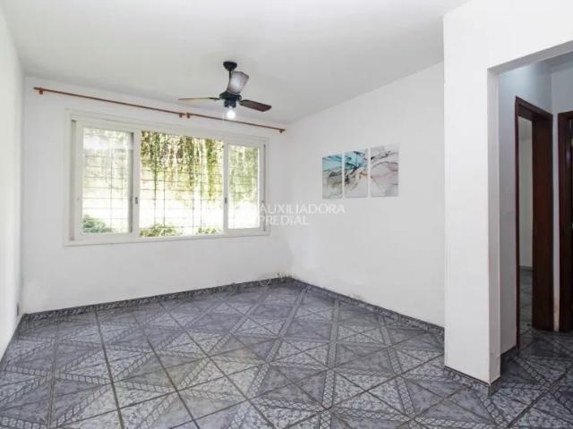 Apartamento térreo a 50 metros do parcão!