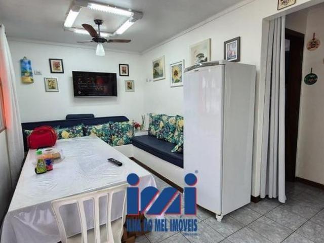 Apartamento térreo a 1 quadra do mar em P. do Sul