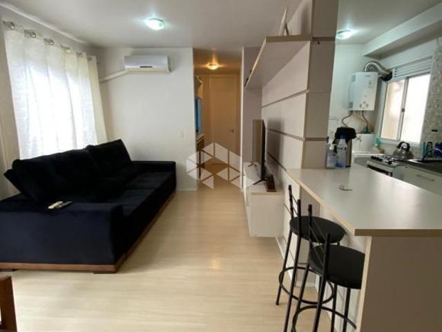 Apartamento térreo a venda, 3 dormitórios, suíte, pátio, 1 vaga, condomínio com infra, no Rossi Ver