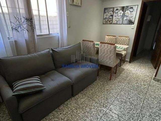 Apartamento Térreo à venda 3 quartos quintal Campo Grande Santos/SP