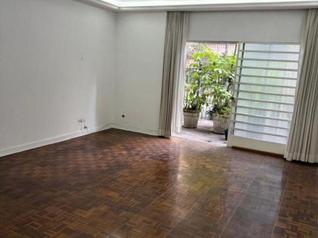 APARTAMENTO TÉRREO À VENDA UMA QUADRA DO MACKENZIE