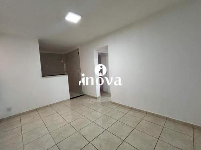 Apartamento térreo à venda, bairro Cidade Jardim
