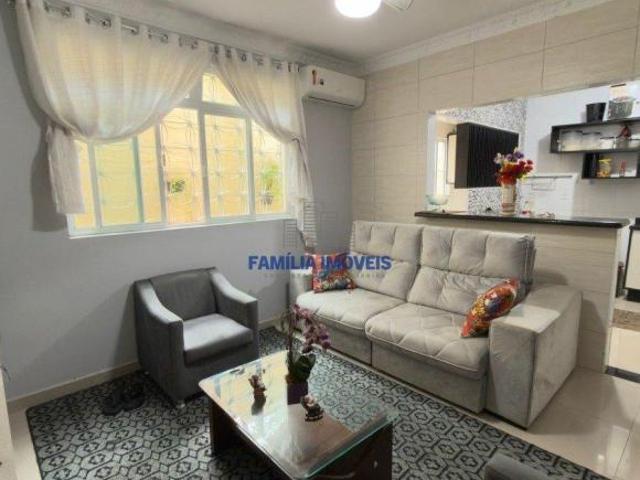 Apartamento térreo à venda com 2 quartos quintal Marapé Santos/SP