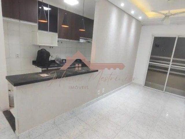 Apartamento térreo à venda, com excelente padrão de acabamento e pronto para morar!