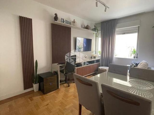 Apartamento térreo à venda de 2 quartos, 1 vaga no bairro Cristo Redentor