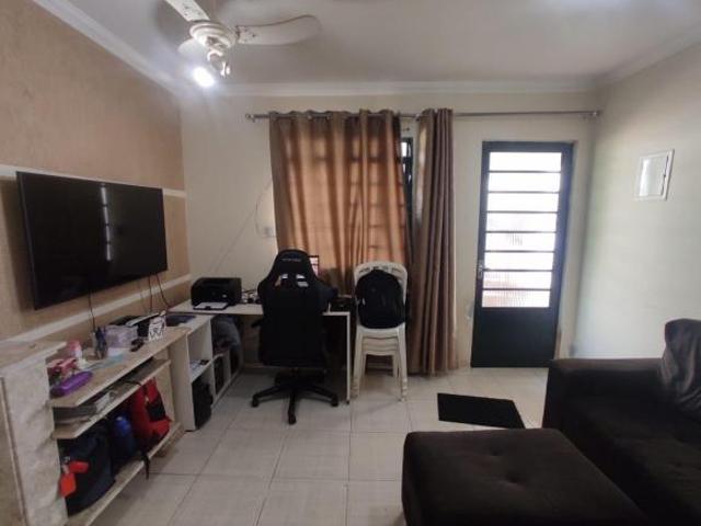 Apartamento térreo à venda em Itu