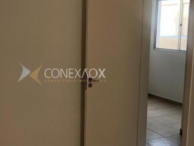 Apartamento térreo, à venda na Vila Industrial