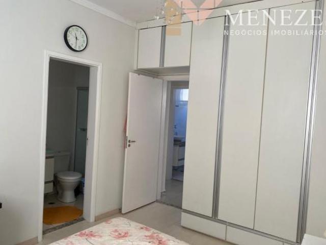 Apartamento térreo À venda na Vila Totoli
