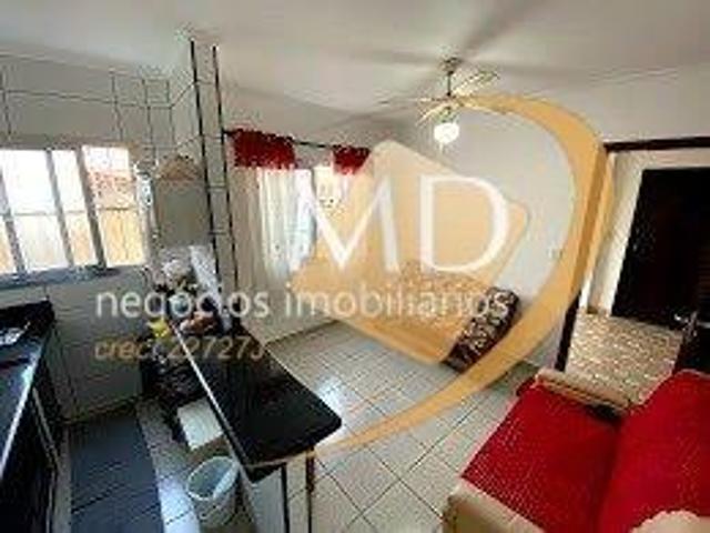 Apartamento térreo à venda no Balneário Aviação em Praia Grande, 55m², 1 quarto, 1 banheiro, 1 vaga