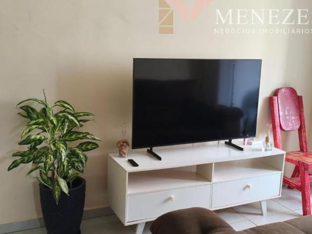 Apartamento térreo à venda no Condomínio Ônix