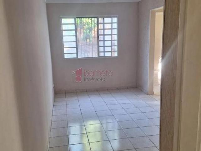 APARTAMENTO TÉRREO À VENDA NO CONDOMÍNIO PARQUE DA SERRA EM JUNDIAÍ/SP