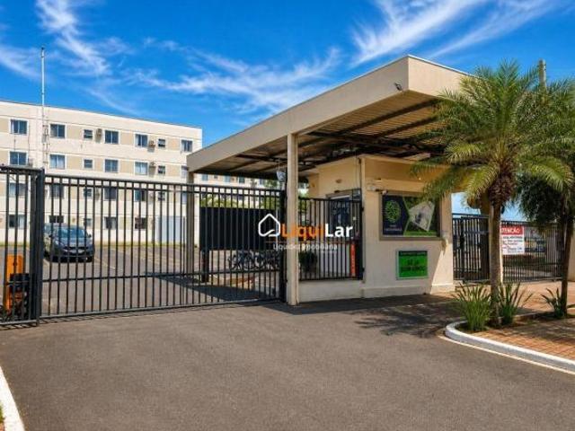 Apartamento Térreo à Venda no Parque Castelfranco com 2 Quartos, Planejados e Próximo à UFMS