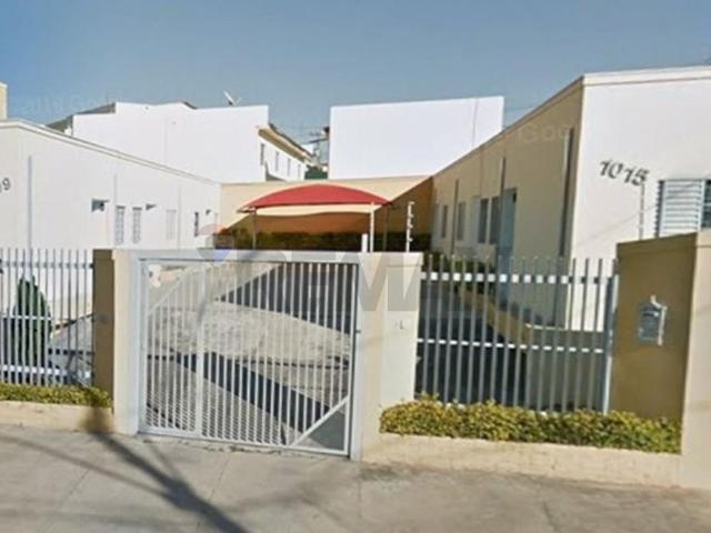 Apartamento térreo de dois dormitórios localizado no Jardim Paraíso
