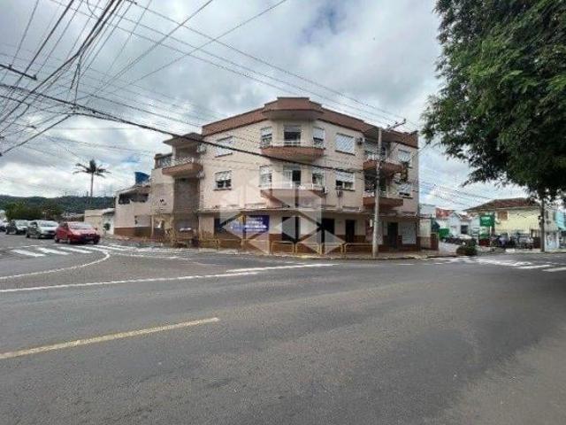 Apartamento térreo de dois dormitórios no Centro de Santa Cruz!