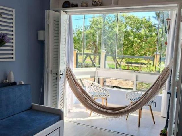 APARTAMENTO TÉRREO EM CAPÃO NOVO PRÓXIMO A PRAIA