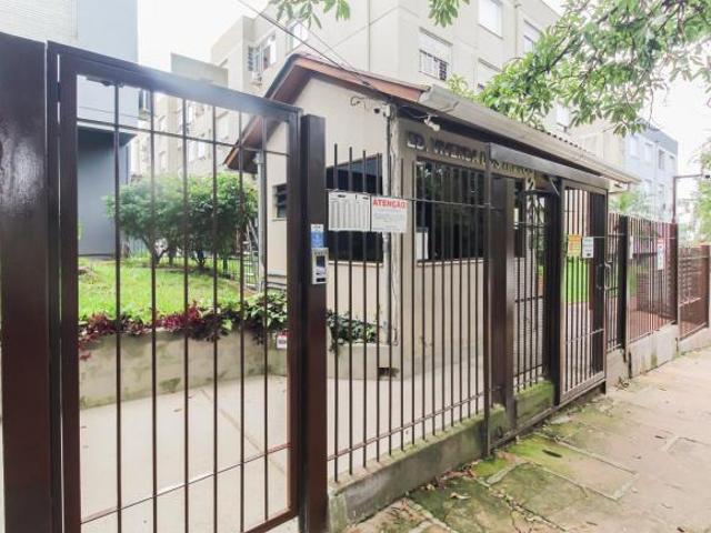 Apartamento térreo em excelente localização