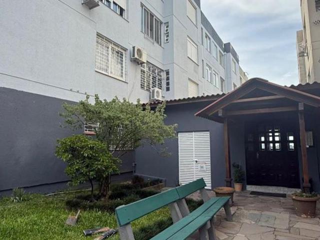 Apartamento térreo em excelente localização
