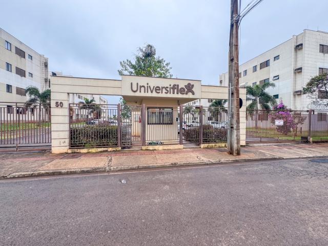 Apartamento térreo mobiliado no Edifício Universiflax, Londrina