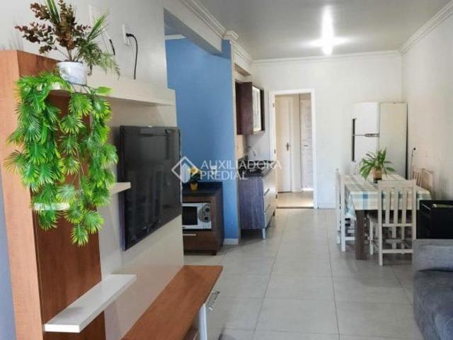 Apartamento térreo mobiliado com 96 m² à venda em Tramandaí