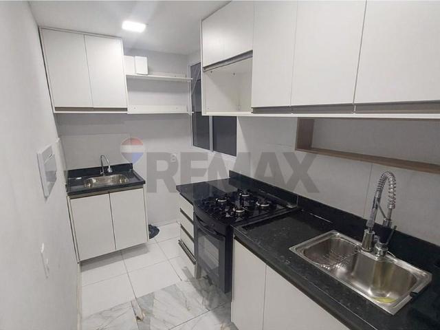 Apartamento Terreo Novissimo com 2 Quartos e Portaria 24H em Abrantes