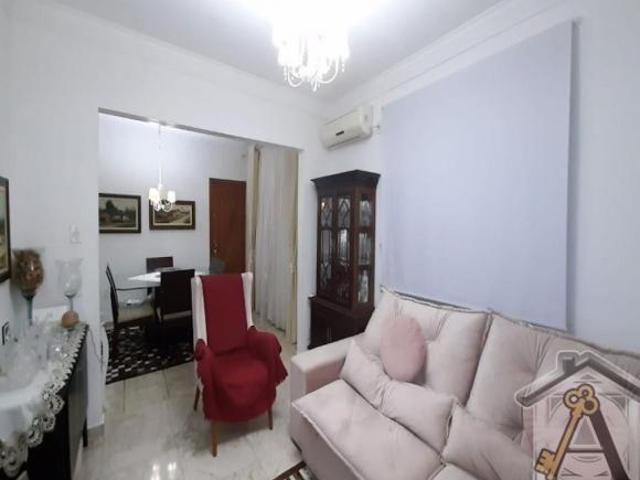 APARTAMENTO TÉRREO NO CAMPO GRANDE! UMA QUADRA DA CARVALHO DE MENDONÇA! AQUI NA ANNE LOPES CORRETO