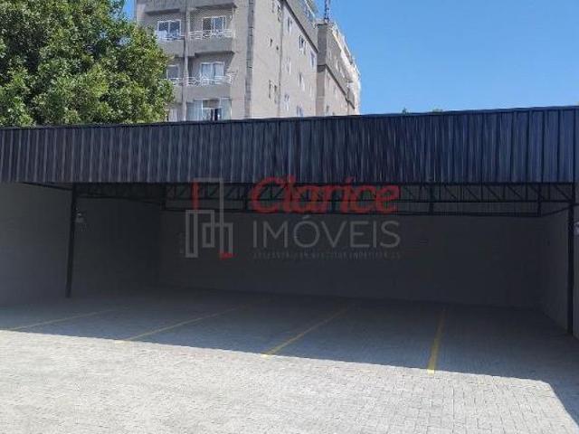 APARTAMENTO TERREO NO CENTRO DE SÃO JOSÉ DOS PINHAIS